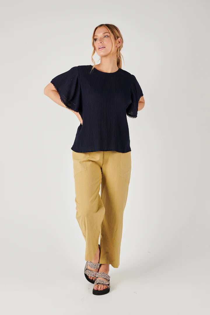 Alessi Flutter Sleeve Top Navy – Bayside Shoe Warehouse